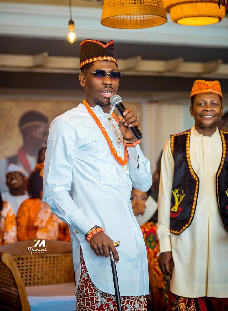 Moses Bliss Traditional Wedding With Ghanaian Bride - Kente Knots
