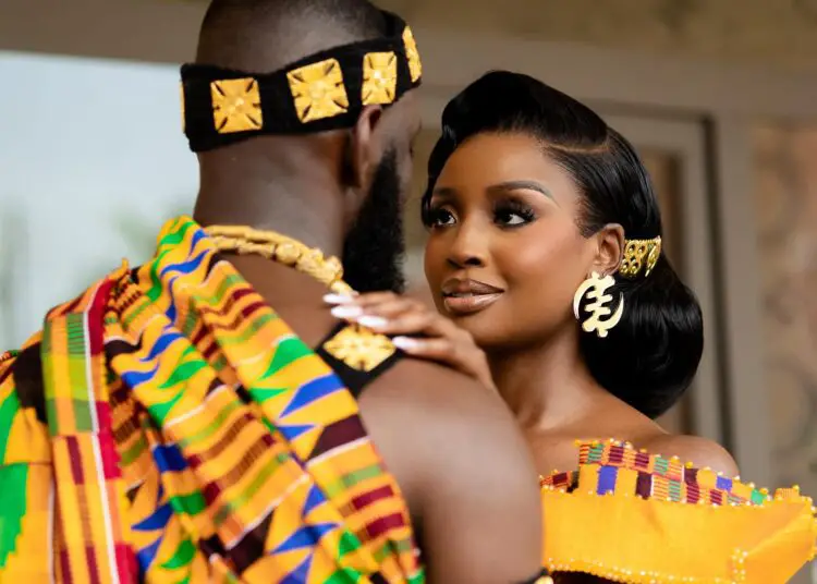 TRADITIONAL WEDDING - Kente Knots